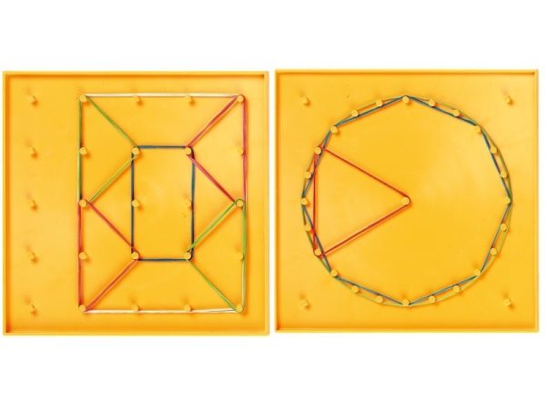 Tabla universala pentru figuri geometrice plane • MaterialeDidactice.ro