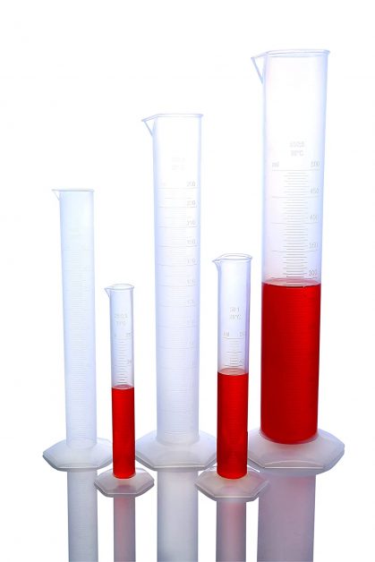 Cilindri gradati din plastic - 7 buc • MaterialeDidactice.ro