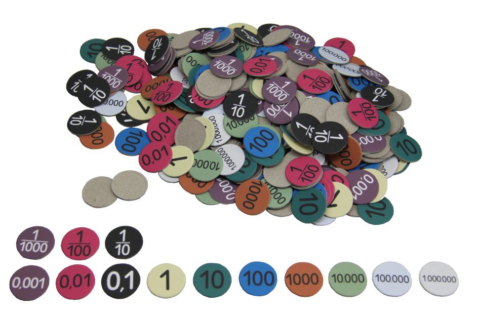 Set 352 jetoane numerice multicolor • MaterialeDidactice.ro