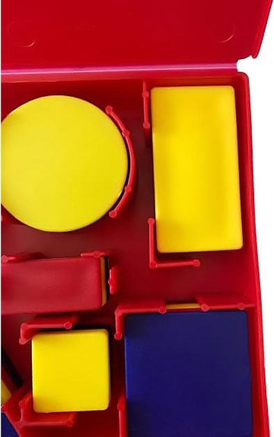 Forme geometrice plane plastic - 48 piese • MaterialeDidactice.ro